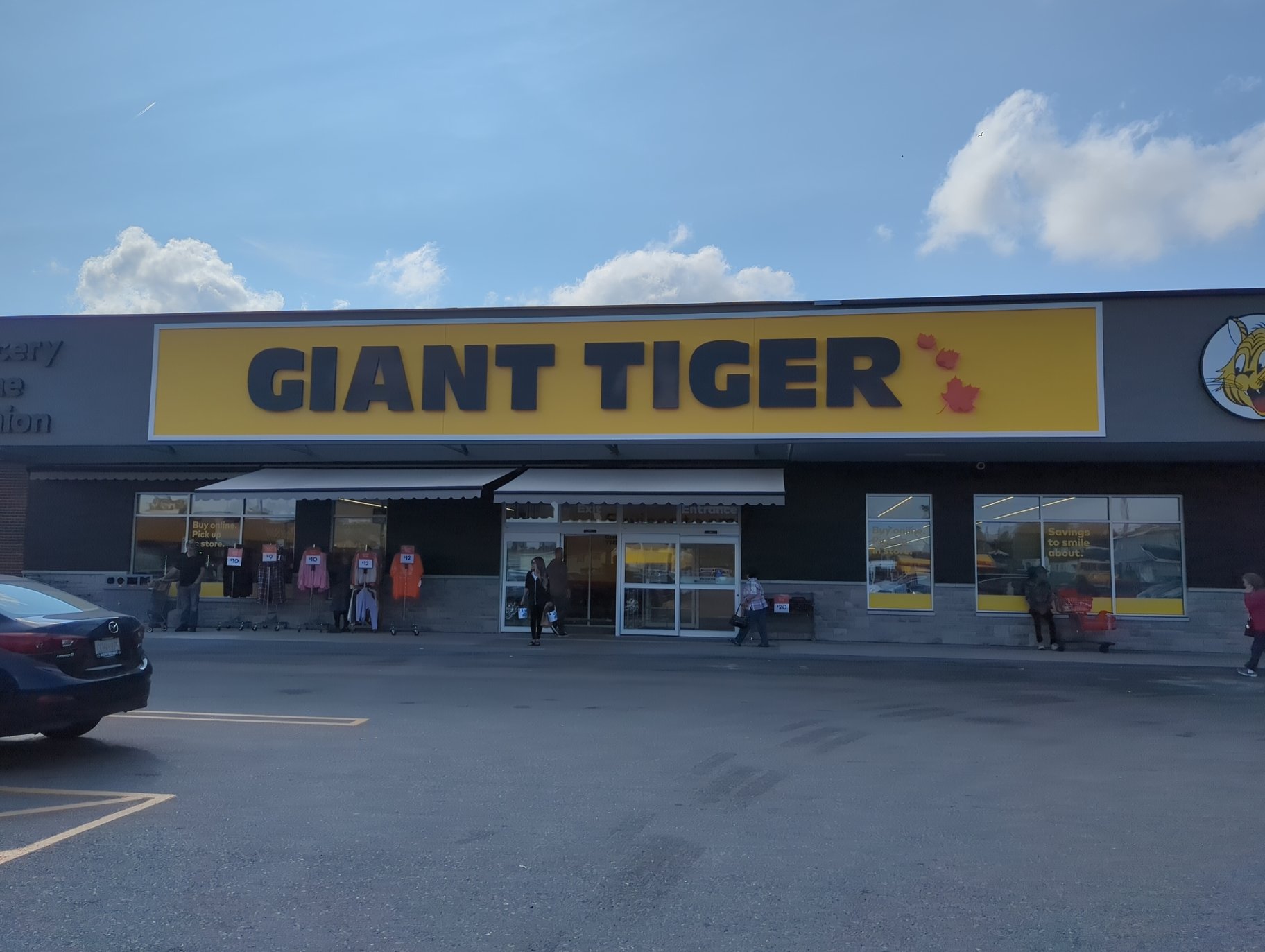 Virtual Store Tour - Giant Tiger, Sault Ste. Marie