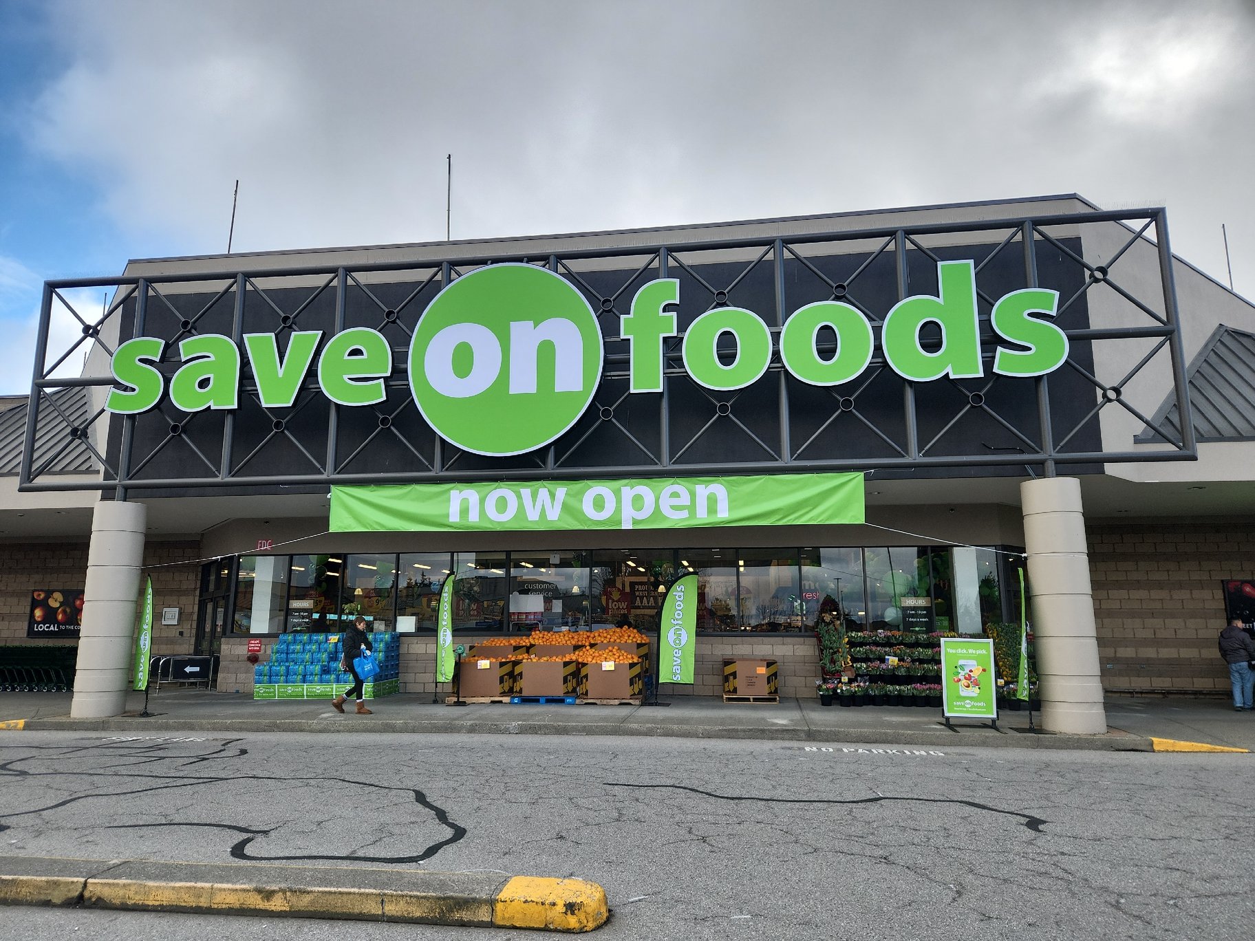 Virtual Store Tour - Save on Foods, Richmond
