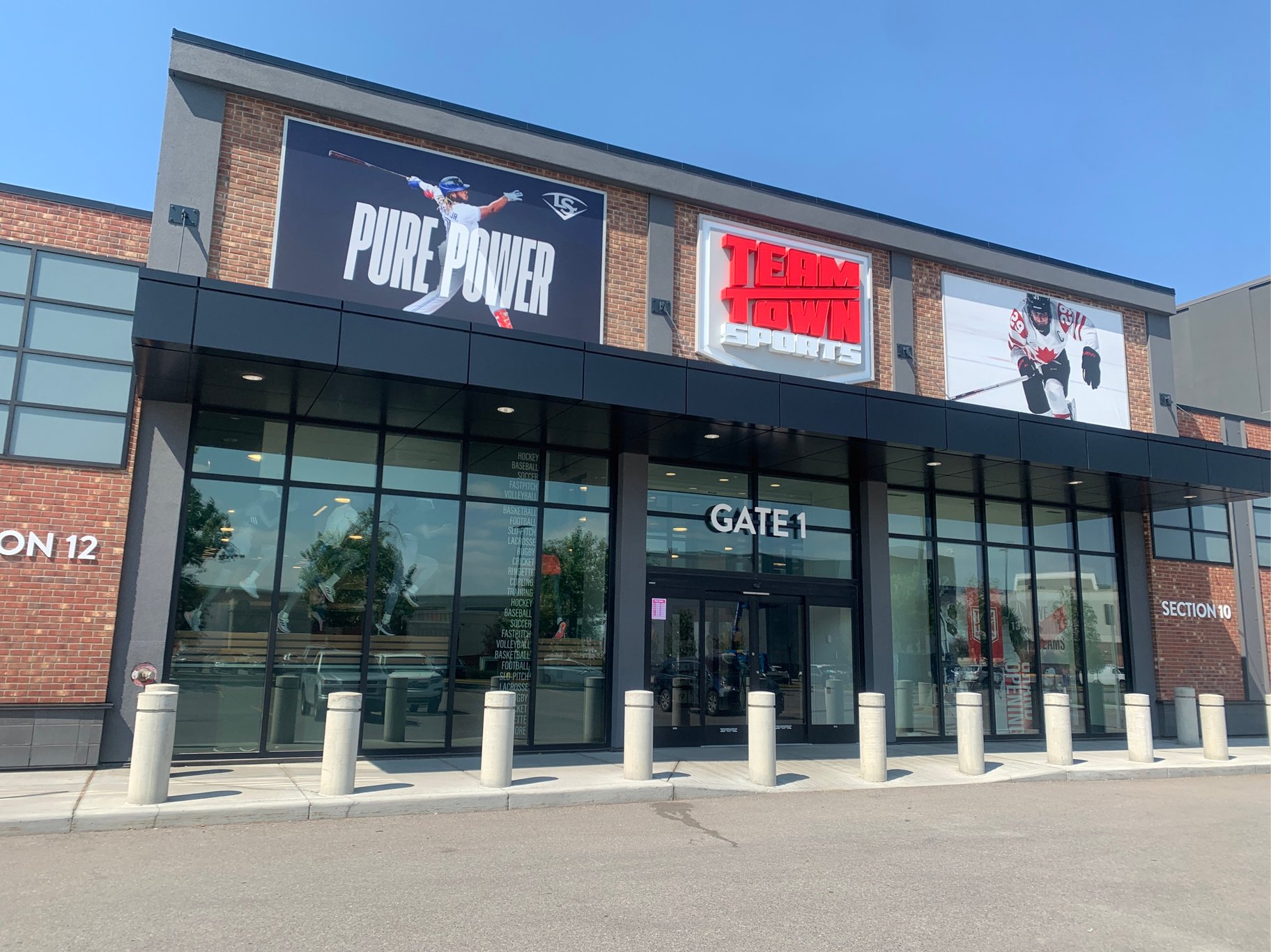 Virtual Store Tour - Team Town Sports, Calgary